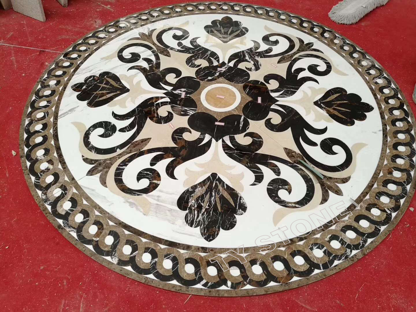 Round Medallion Wall Decor